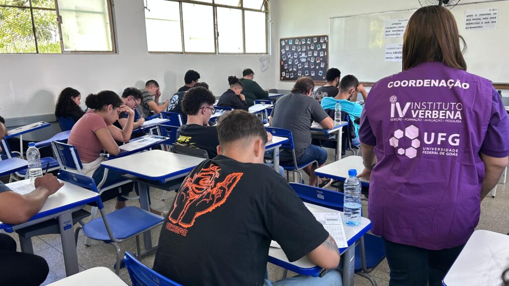 UFG REALIZA PRIMEIRO VESTIBULAR PARA O CAMPUS CIDADE OCIDENTAL - REC TV